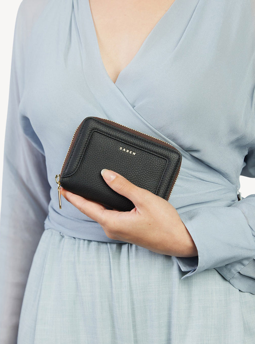 Leather Wallets / Small, Large & Wearable Wallets from Saben NZ